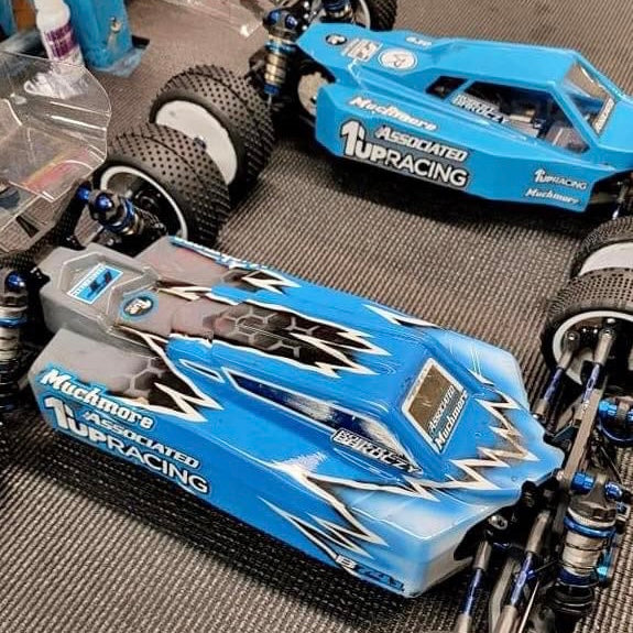 Bakoczy laying it down at round on of the rock star series at PDX RC U